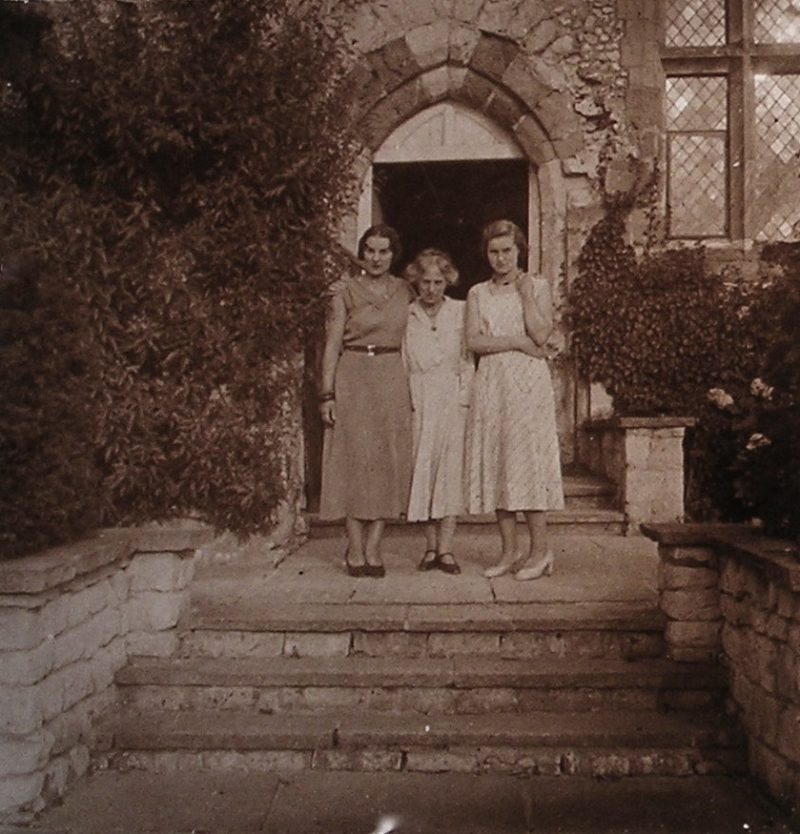 Rodborough Court & the Apperly Mausoleum – Remembering Rodborough